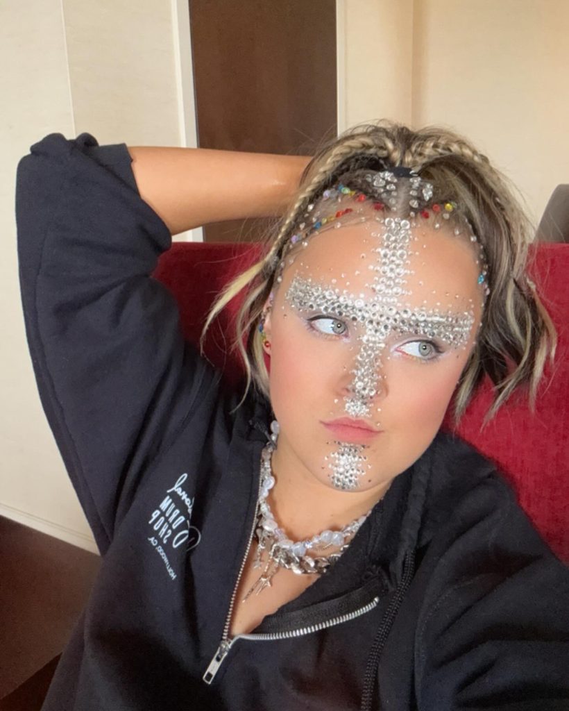 JoJo Siwa Net Worth: Discover Her Life And Career - Top Celebrities